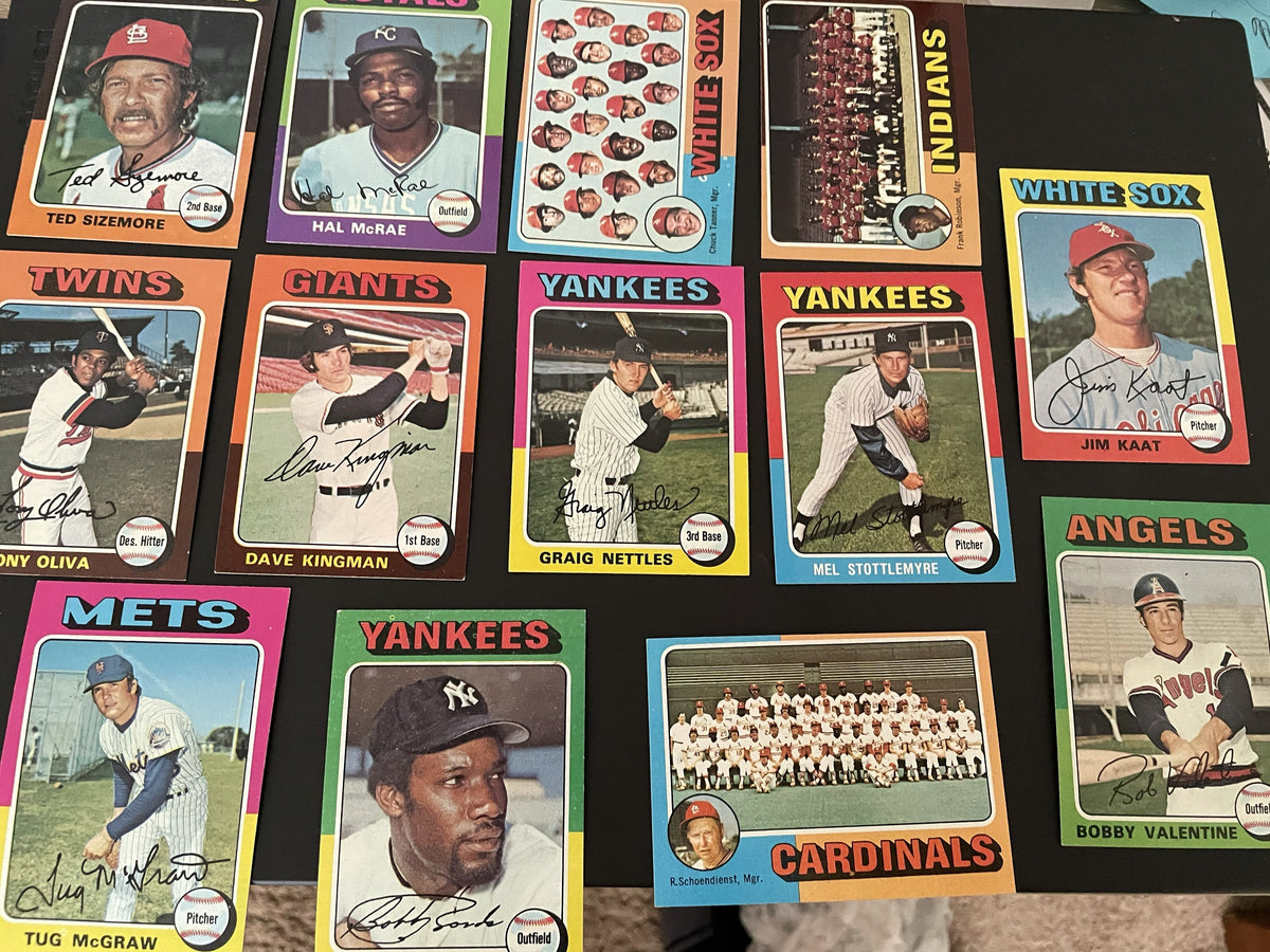 1975 Topps Baseball STARTER SET/Lot of (300+) different with SPECIALS ...